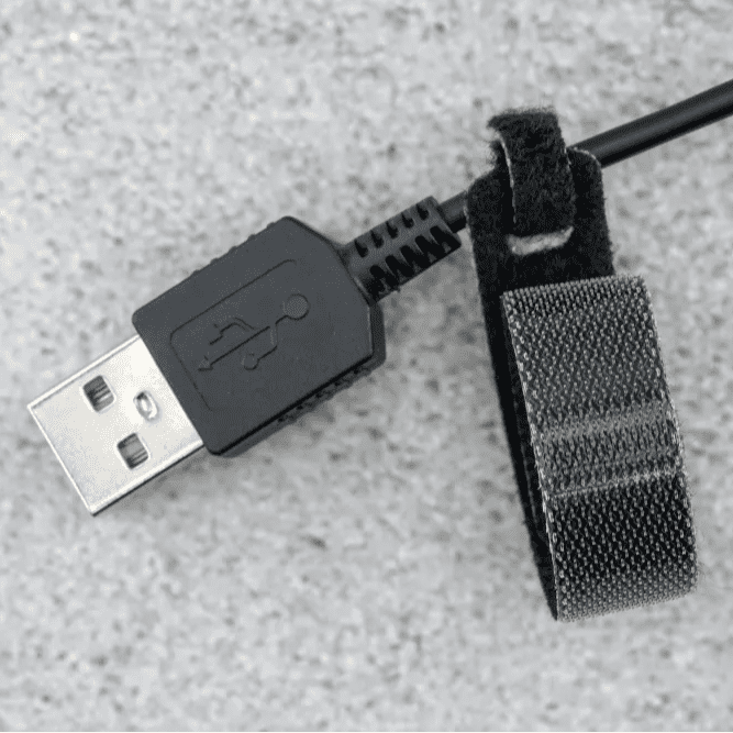 【ダイソー】貼って留められる面ファスナー(3個)とは？100均おすすめアイテム | 4MEEE