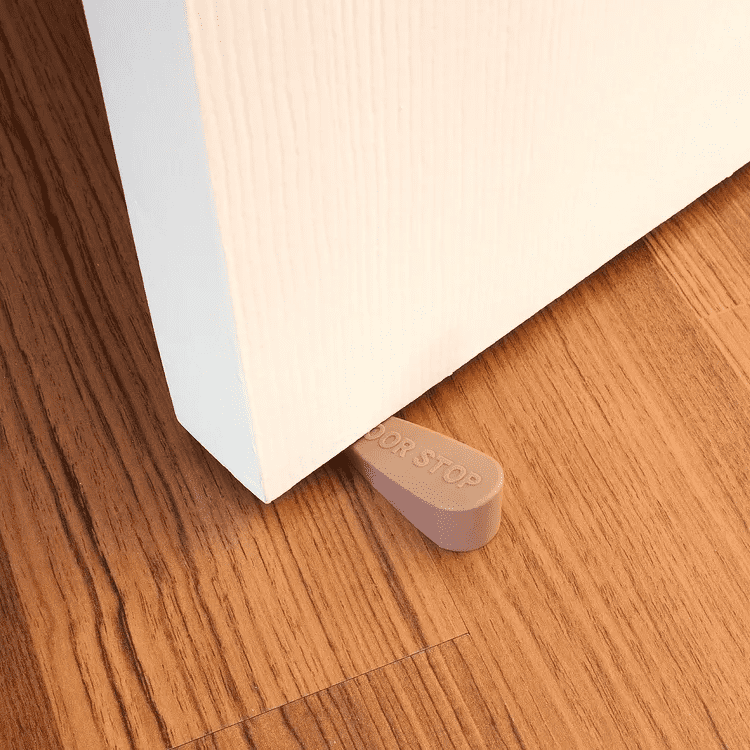 【ダイソー】ドアストッパー2個入とは？おしゃれで可愛い100均アイテム | 4MEEE