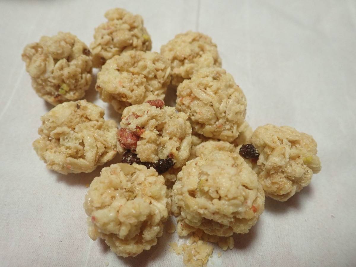 【ダイソー】カルビーフルグラボール26gとは？100均おすすめ食品 | 4MEEE