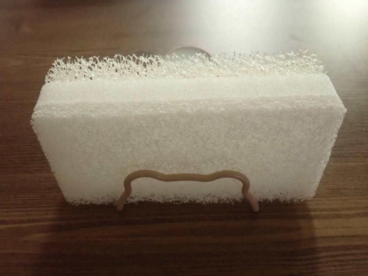 【ダイソー】ワイヤースポンジホルダー(Cooma)とは？100均アイテム | 4MEEE