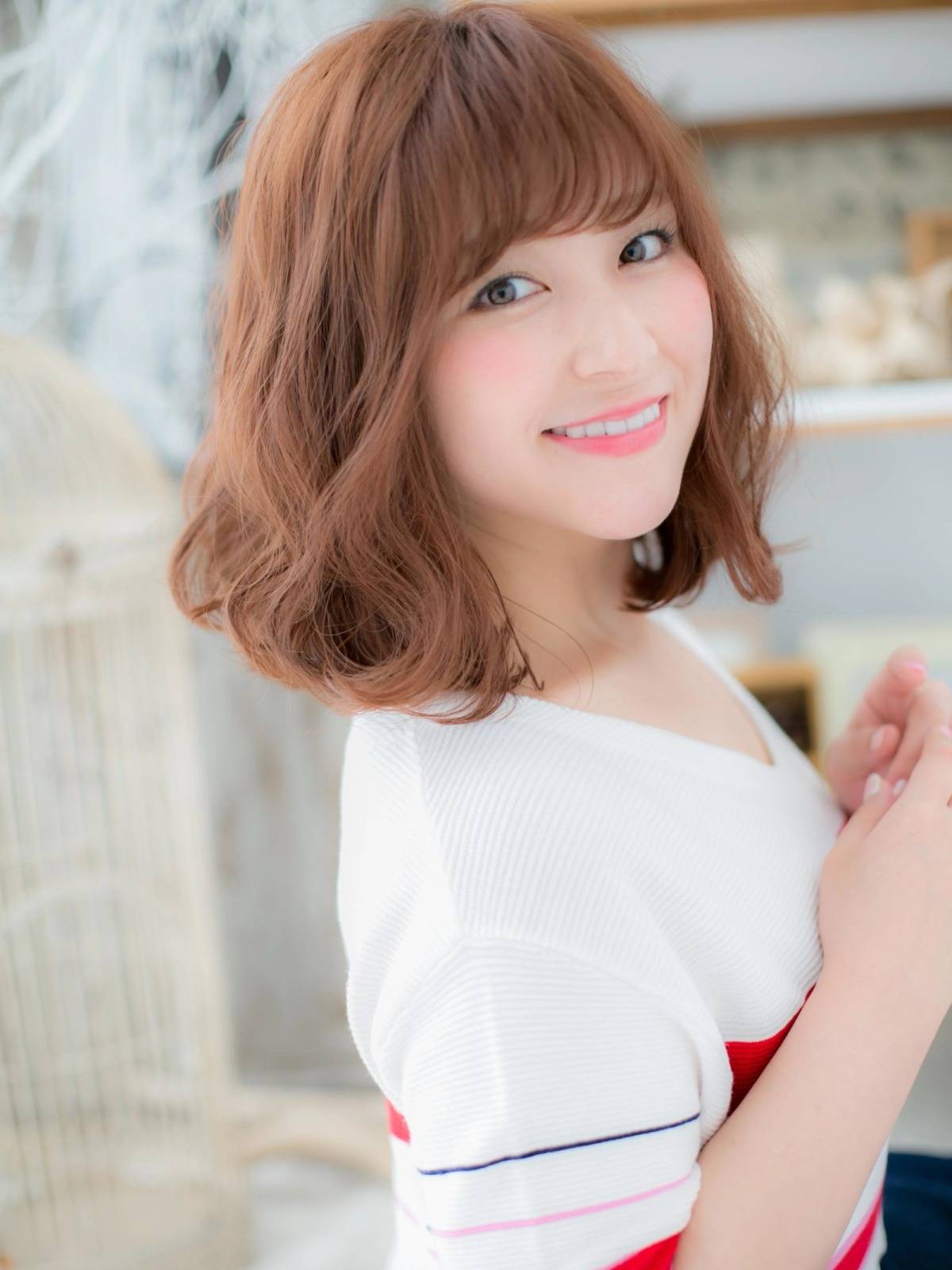 老けて見えない！大人女子に向いているボブヘア5選〜2025年秋〜 | 4MEEE