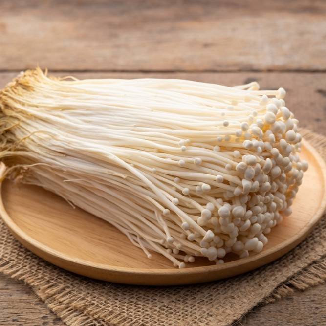 もう3回も作ってた……。本当は教えたくない「えのき」の超簡単レシピ | 4MEEE