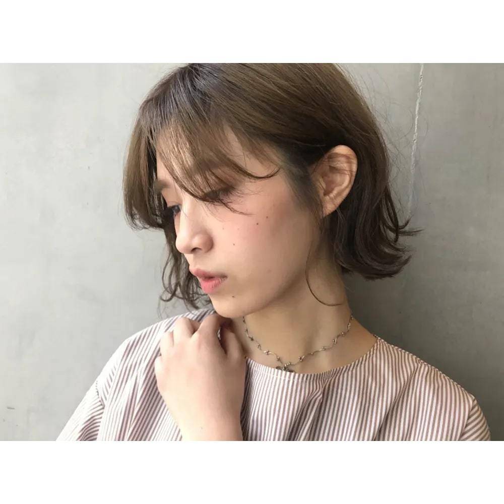 “老け顔”感は無くせる！大人のための垢抜けボブ5選〜2025年10月〜 | 4MEEE