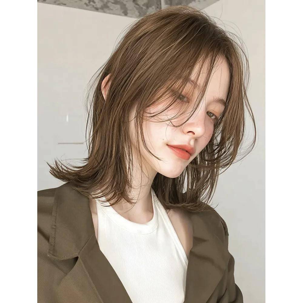 “老け顔”感は無くせる！大人のための垢抜けボブ5選〜2025年10月〜 | 4MEEE