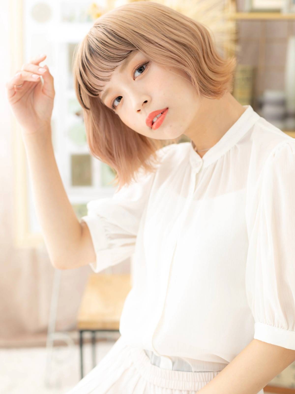 老けて見えるかも……。大人女子にはNGなボブ5選〜2025年晩秋〜 | 4MEEE