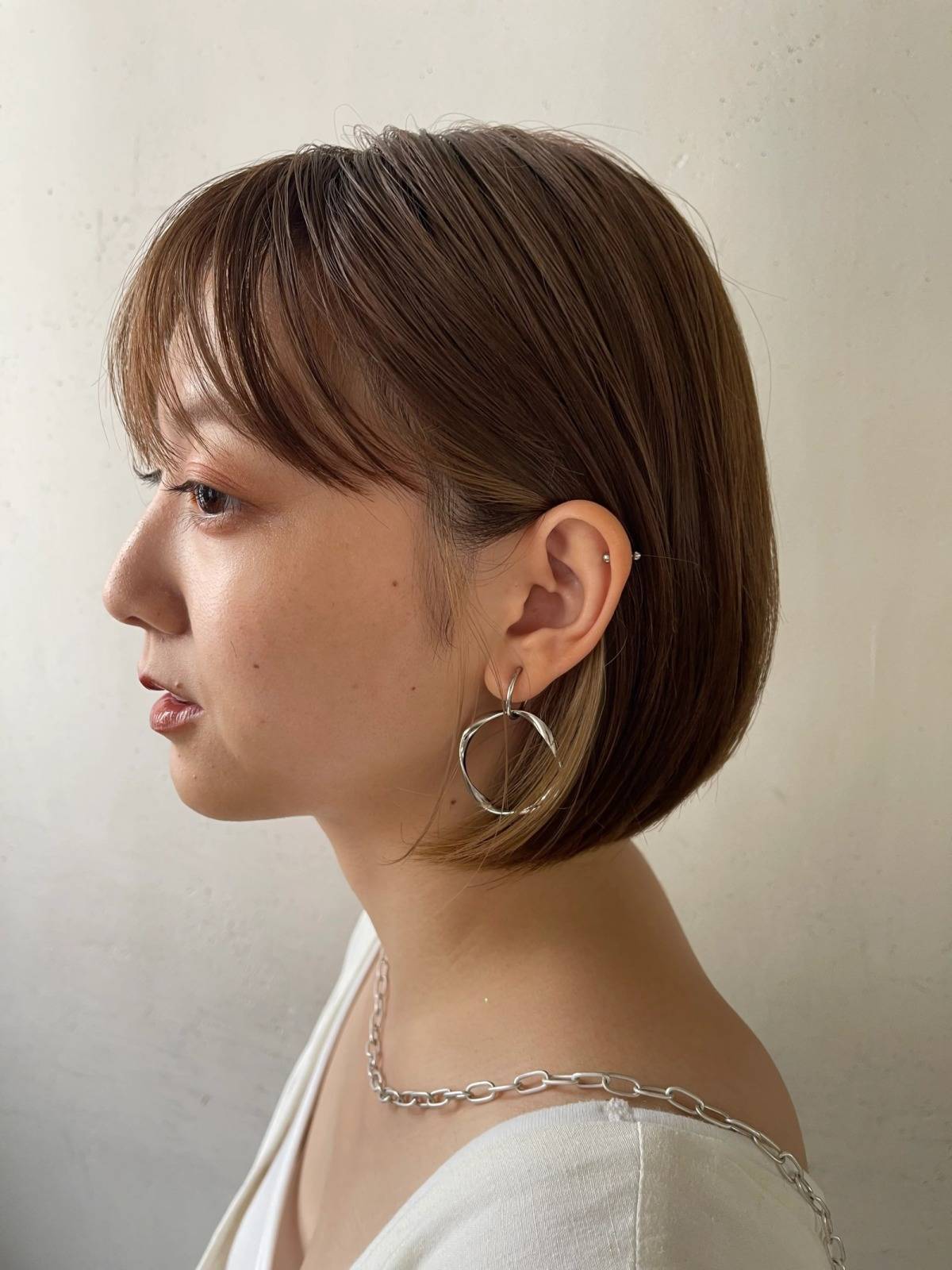 老けて見えるかも……。大人女子にはNGなボブ5選〜2025年晩秋〜 | 4MEEE