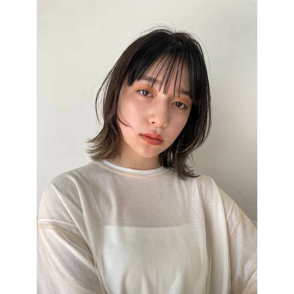 前髪チェンジで垢抜ける！大人のためのボブヘア5連発〜2025年晩秋〜 | 4MEEE