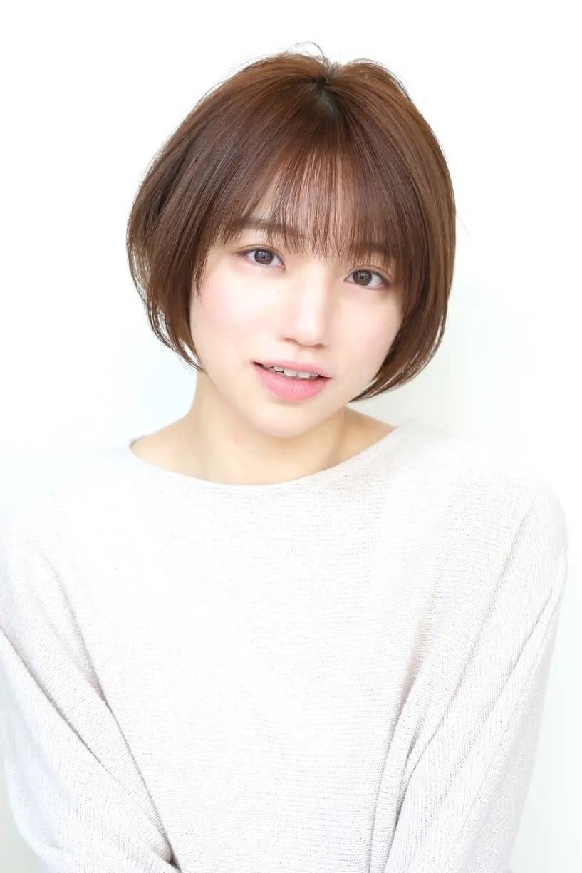 自然なのに若く見える！老け顔さん向けショートボブ5選〜2025晩秋〜 | 4MEEE