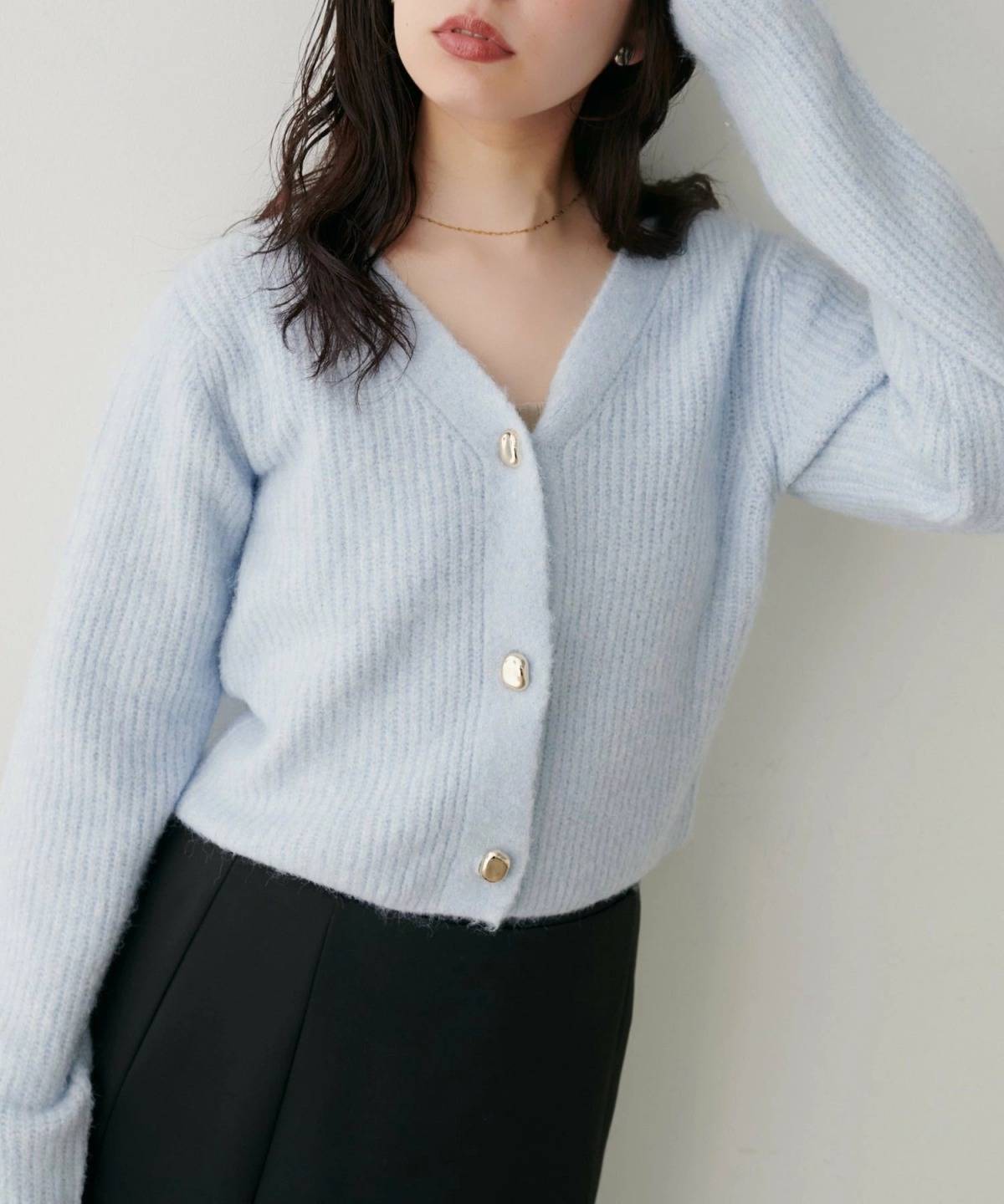 着回し力高め！大人女子のためのカーディガン5選〜2025年晩秋〜 | 4MEEE