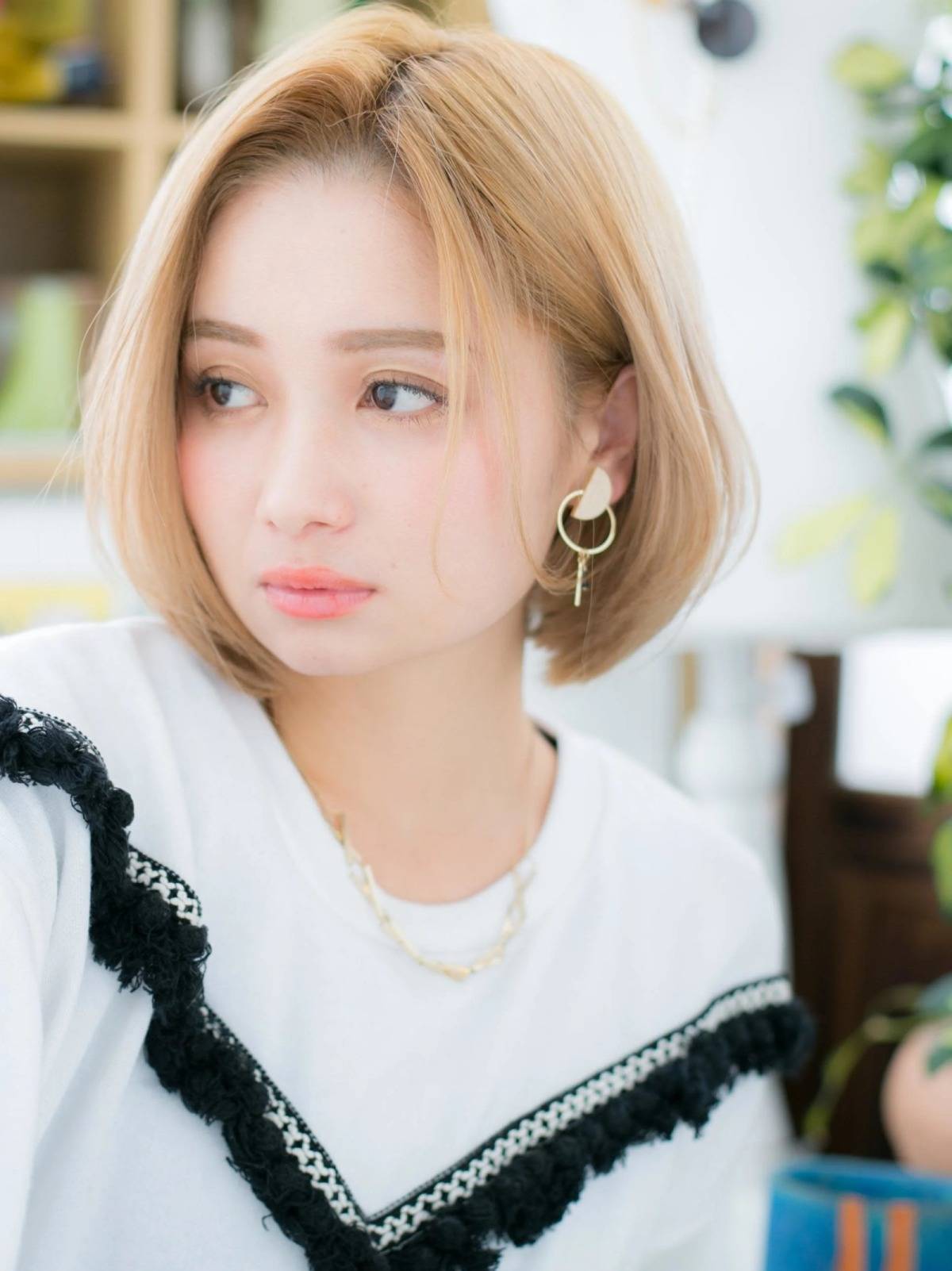 老けて見えてるかも……。大人女子にはNGなボブ5選〜2025年晩秋〜 | 4MEEE