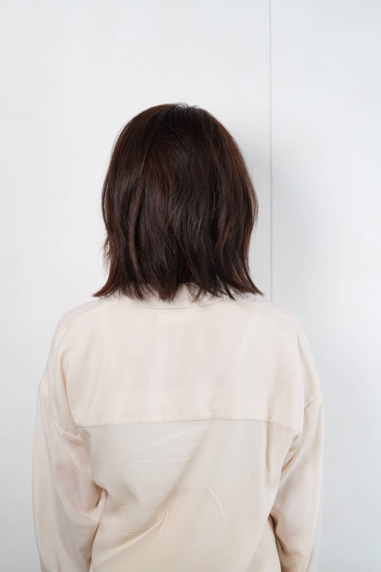 カリスマ美容師・エザキヨシタカ氏監修！新商品「iYON イオントリートメントブラシ」発売 | 4MEEE