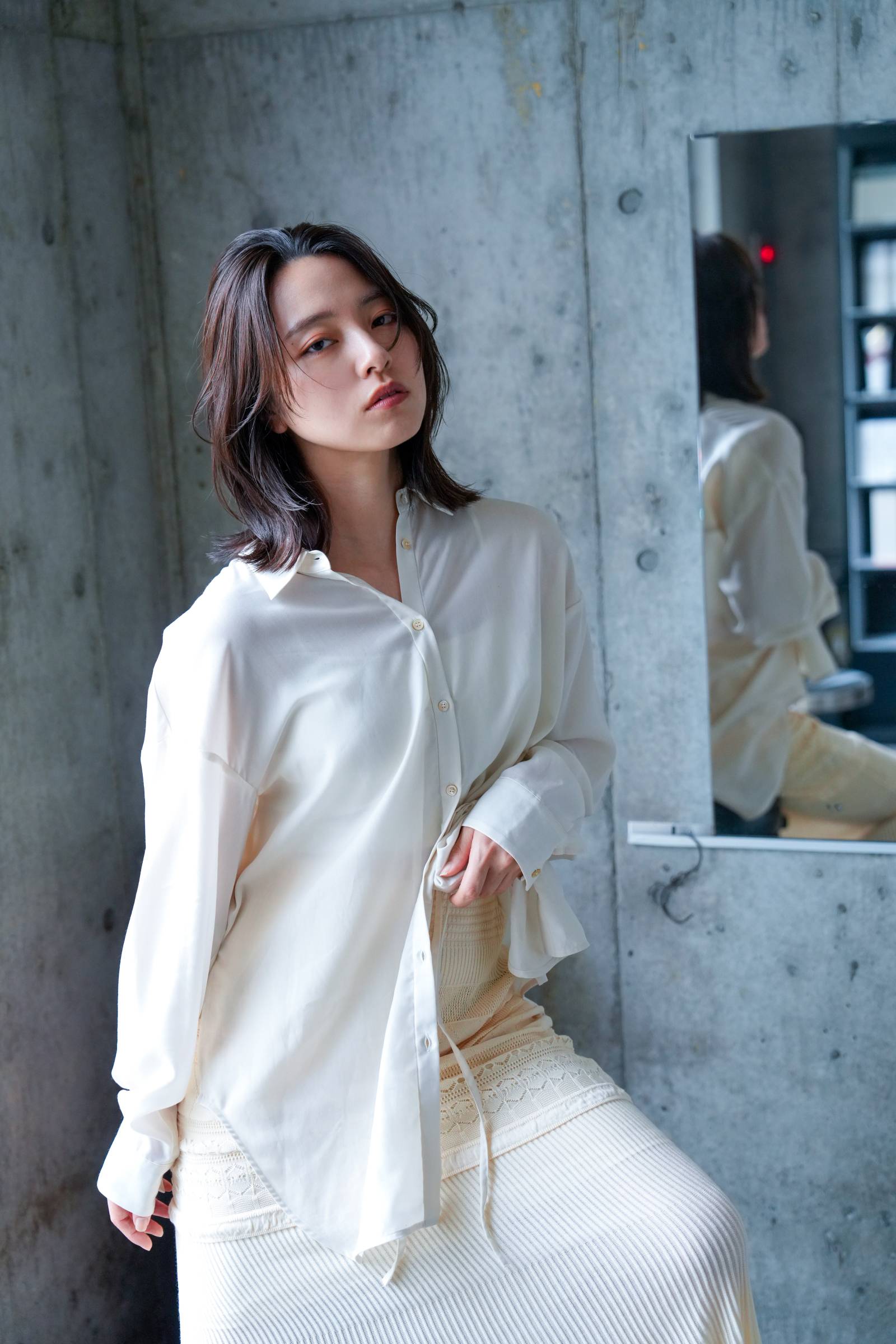 カリスマ美容師・エザキヨシタカ氏監修！新商品「iYON イオントリートメントブラシ」発売 | 4MEEE